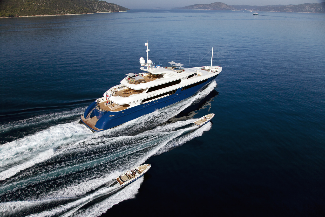 Mary Jean II : our review of the iconic superyacht - Windward Yachts